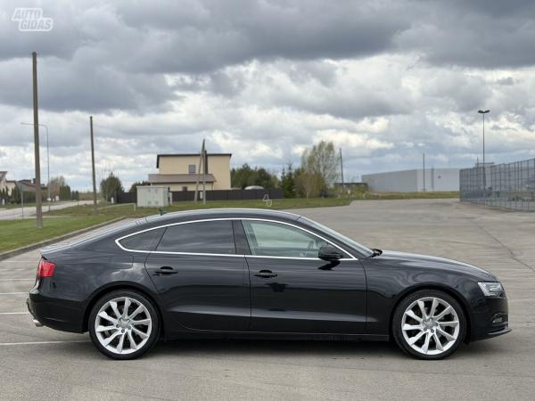 Black Audi A5 Sportback 2012 in Panevezys, with an engine capacity of 3.00 L and mileage of 288 thousand km for 6700 €, photo 5 on AUTOMOTO.COM.LV