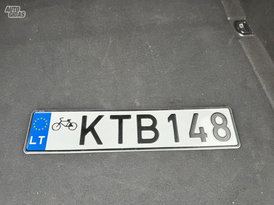 Черный Ауди A5 Sportback 2012 в Паневежис, объемом двигателя 3.00 л и пробегом 289 тыс. км за 6500 €, фото 18 на AUTOMOTO.COM.LV