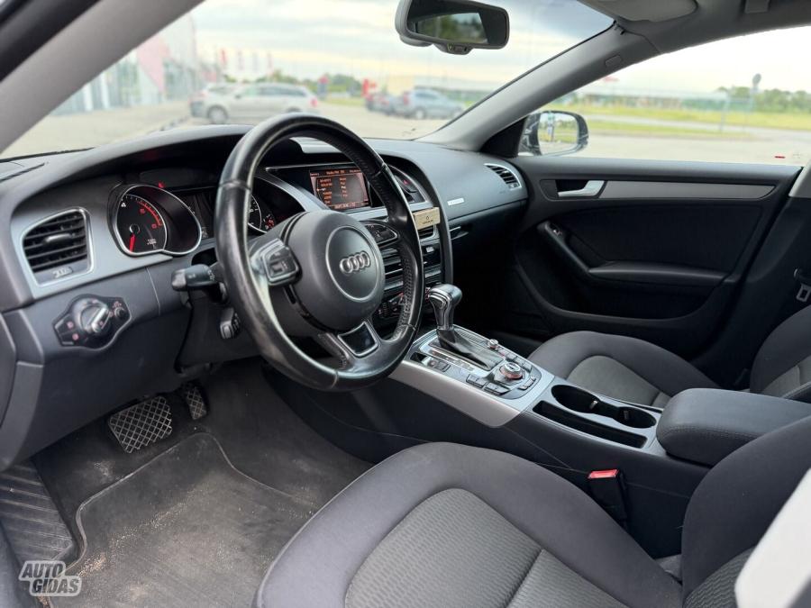 Черный Ауди A5 Sportback 2012 в Паневежис, объемом двигателя 3.00 л и пробегом 288 тыс. км за 6500 €, фото 10 на AUTOMOTO.COM.LV