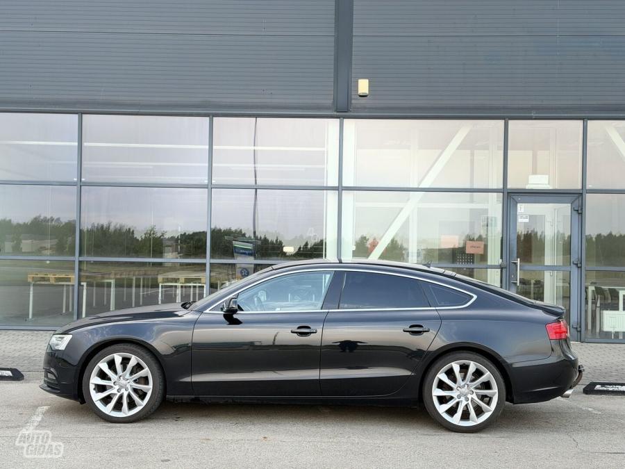 Melns Audi A5 Sportback 2012 Panevēža, ar dzinēja tilpumu 3.00 L un nobraukumu 289 tūkst. km par 6400 €, foto 6 vietnē AUTOMOTO.COM.LV