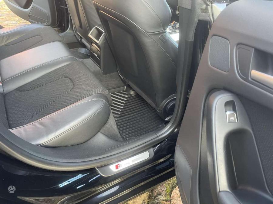 Black Audi A5 Sportback 2012 in Kursenai, with an engine capacity of 1.97 L and mileage of 260 thousand km for 9900 €, photo 11 on AUTOMOTO.COM.LV