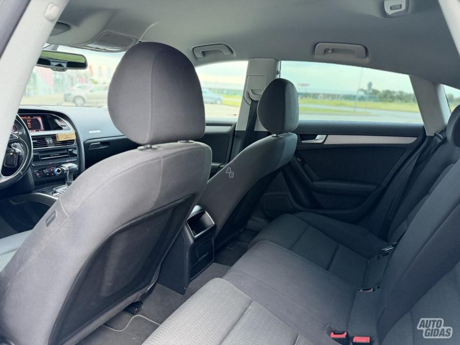 Черный Ауди A5 Sportback 2012 в Паневежис, объемом двигателя 3.00 л и пробегом 289 тыс. км за 6200 €, фото 13 на AUTOMOTO.COM.LV