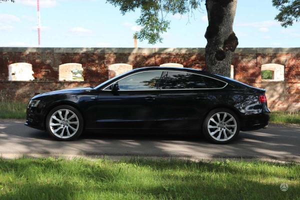 Melns Audi A5 Sportback 2013 Šauļi, ar dzinēja tilpumu 2.97 L un nobraukumu 340 tūkst. km par 10500 €, foto 7 vietnē AUTOMOTO.COM.LV