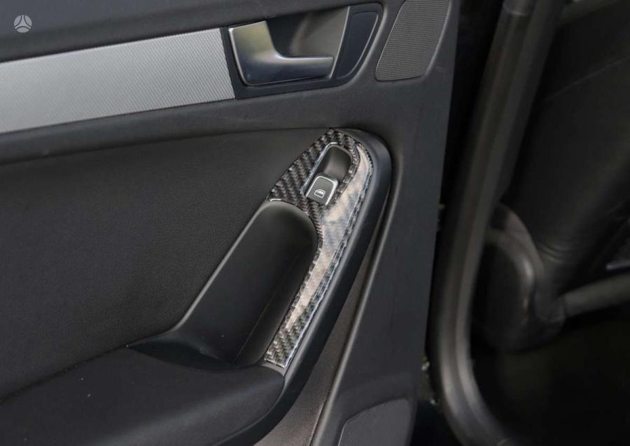 Melns Audi A5 Sportback 2013 Šauļi, ar dzinēja tilpumu 2.97 L un nobraukumu 340 tūkst. km par 10500 €, foto 18 vietnē AUTOMOTO.COM.LV