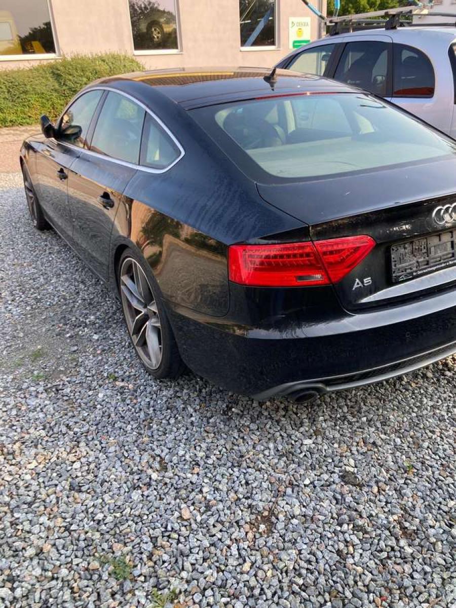 Melns Audi A5 Sportback 2013 Rokiškis, ar dzinēja tilpumu 3.00 L un nobraukumu 278 tūkst. km par 6700 €, foto 3 vietnē AUTOMOTO.COM.LV