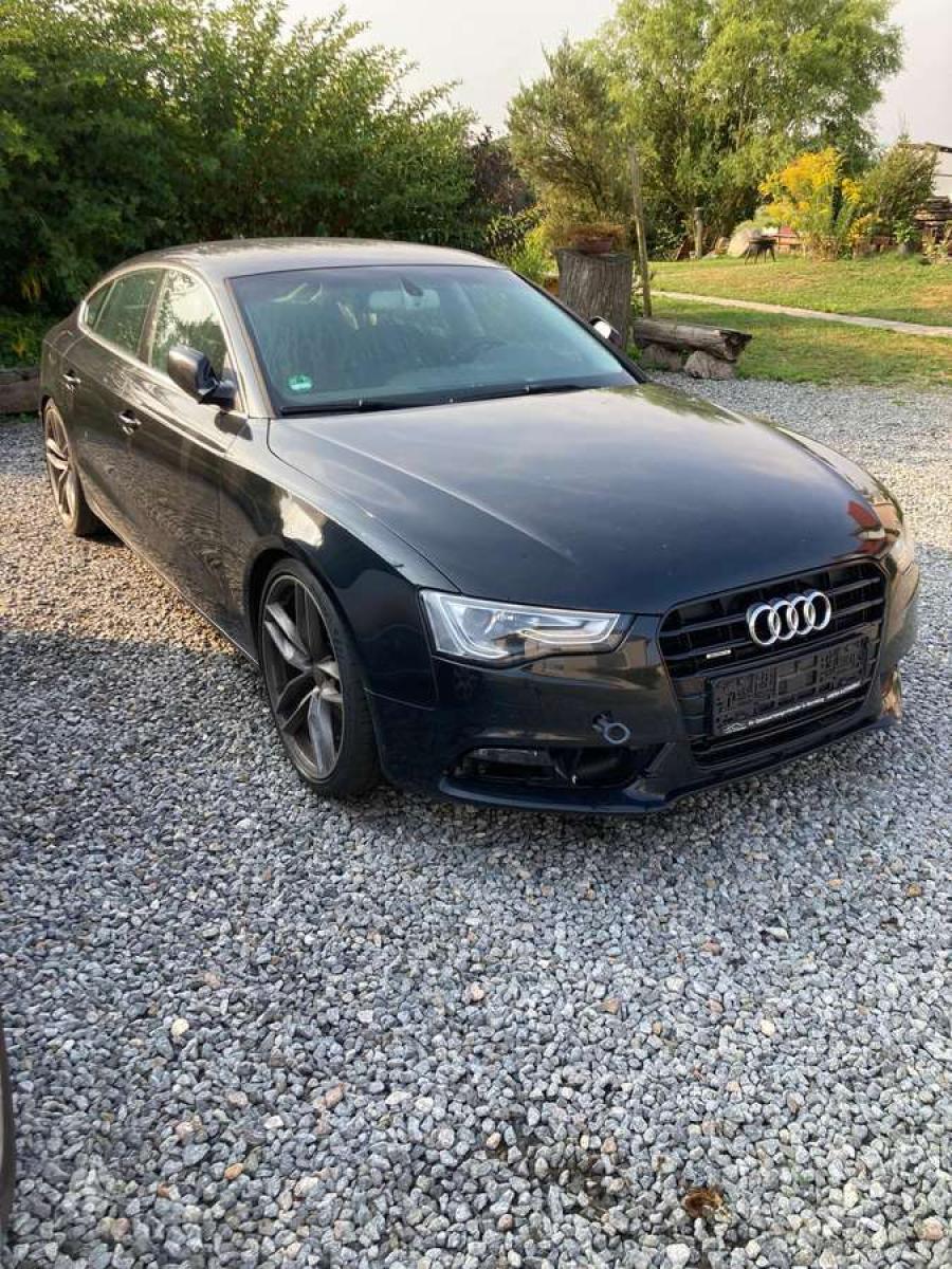 Melns Audi A5 Sportback 2013 Rokiškis, ar dzinēja tilpumu 3.00 L un nobraukumu 278 tūkst. km par 6700 €, foto 4 vietnē AUTOMOTO.COM.LV