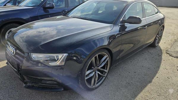 Black Audi A5 Sportback 2013 in Rokiskis, with an engine capacity of 3.00 L and mileage of 278 thousand km for 6700 €, photo 7 on AUTOMOTO.COM.LV