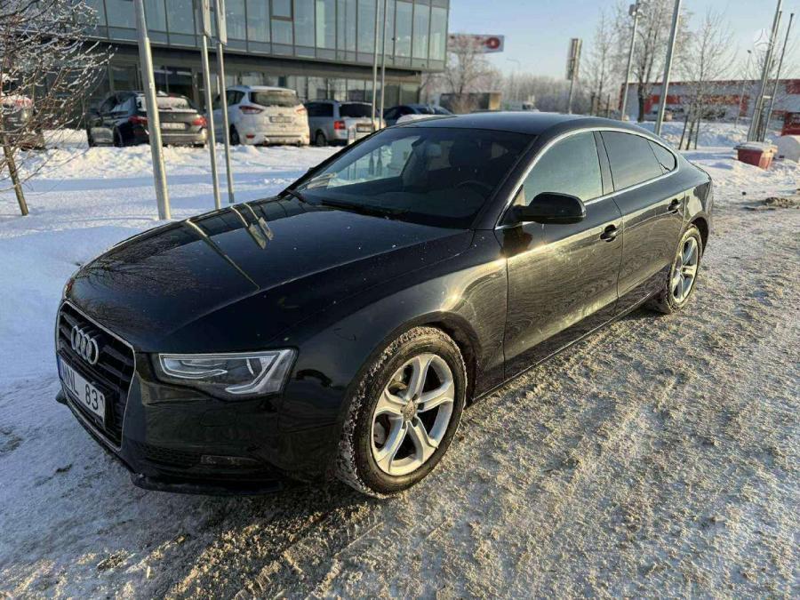 Черный Ауди A5 Sportback 2014 в Паневежис, объемом двигателя 1.97 л и пробегом 300 тыс. км за 9250 €, фото 6 на AUTOMOTO.COM.LV