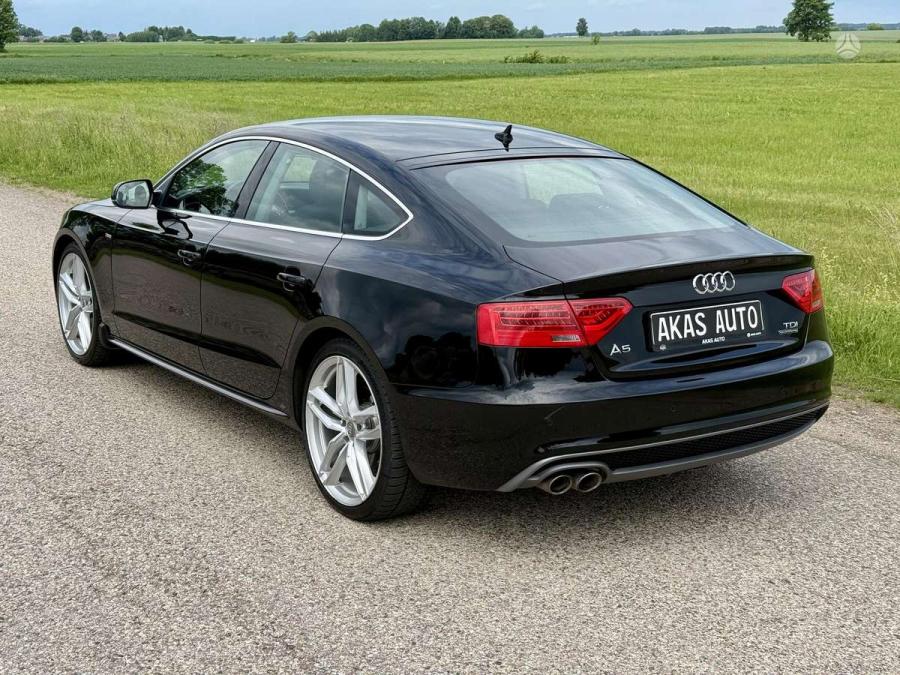 Черный Ауди A5 Sportback 2014 в Вилкавишкис, объемом двигателя 1.97 л и пробегом 252 тыс. км за 12000 €, фото 5 на AUTOMOTO.COM.LV