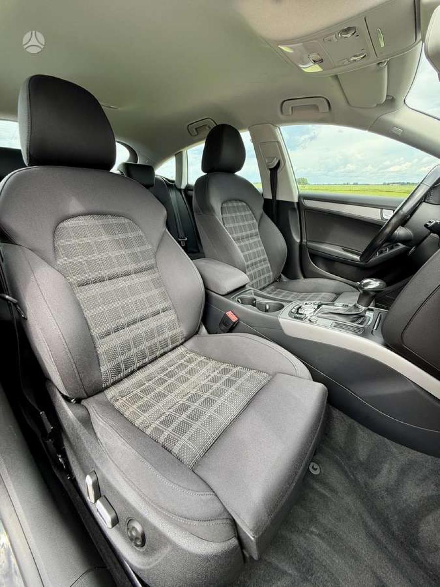 Черный Ауди A5 Sportback 2014 в Вилкавишкис, объемом двигателя 1.97 л и пробегом 252 тыс. км за 12000 €, фото 19 на AUTOMOTO.COM.LV