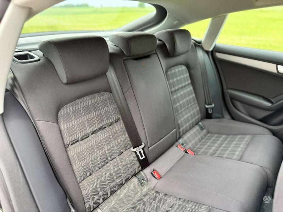 Черный Ауди A5 Sportback 2014 в Вилкавишкис, объемом двигателя 1.97 л и пробегом 252 тыс. км за 12000 €, фото 21 на AUTOMOTO.COM.LV
