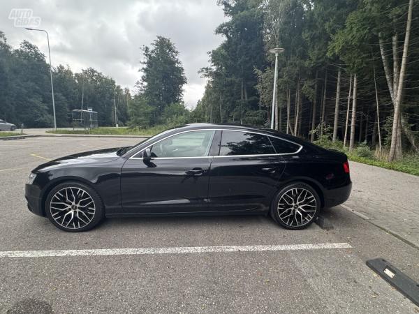 Melns Audi A5 Sportback 2014 Klaipėda, ar dzinēja tilpumu 2.00 L un nobraukumu 290 tūkst. km par 11700 €, foto 4 vietnē AUTOMOTO.COM.LV
