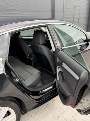 Black Audi A5 Sportback 2016 in Klaipeda, with an engine capacity of 1.80 L and mileage of 255 thousand km for 10500 €, photo 9 on AUTOMOTO.COM.LV