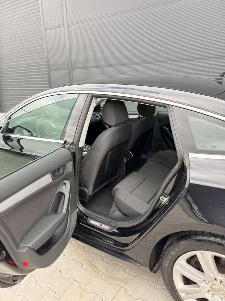 Black Audi A5 Sportback 2016 in Klaipeda, with an engine capacity of 1.80 L and mileage of 255 thousand km for 10500 €, photo 22 on AUTOMOTO.COM.LV