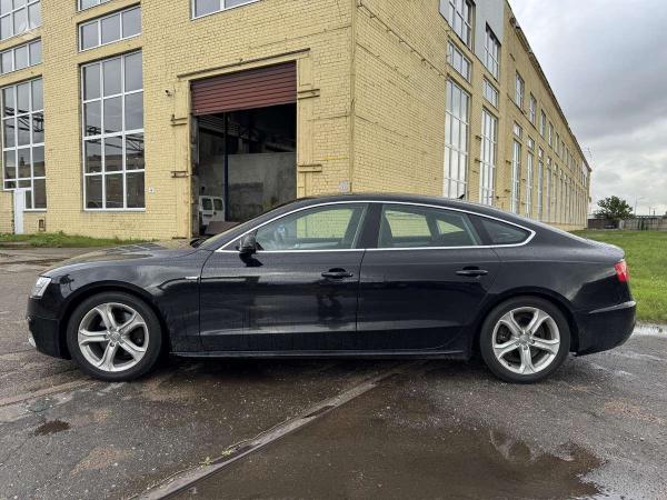 Melns Audi A5 Sportback 2016 Kauņa, ar dzinēja tilpumu 1.80 L un nobraukumu 218 tūkst. km par 9900 €, foto 2 vietnē AUTOMOTO.COM.LV