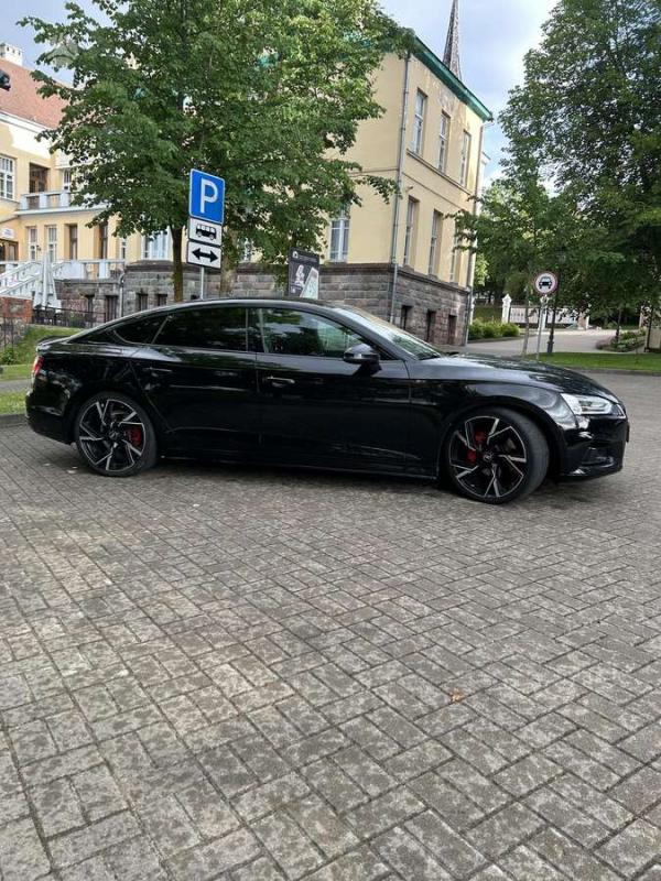 Melns Audi A5 Sportback 2017 Šauļi, ar dzinēja tilpumu 2.97 L un nobraukumu 332 tūkst. km par 17700 €, foto 5 vietnē AUTOMOTO.COM.LV