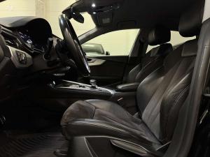 Black Audi A5 Sportback 2017 in Vilnius, with an engine capacity of 1.97 L and mileage of 248 thousand km for 15000 €, photo 13 on AUTOMOTO.COM.LV