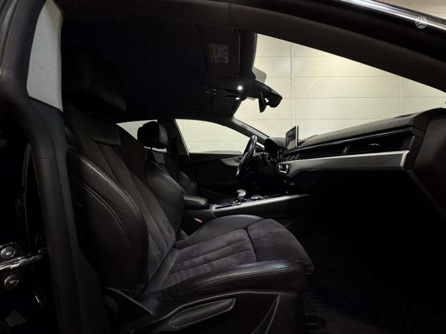 Black Audi A5 Sportback 2017 in Vilnius, with an engine capacity of 1.97 L and mileage of 248 thousand km for 15000 €, photo 15 on AUTOMOTO.COM.LV