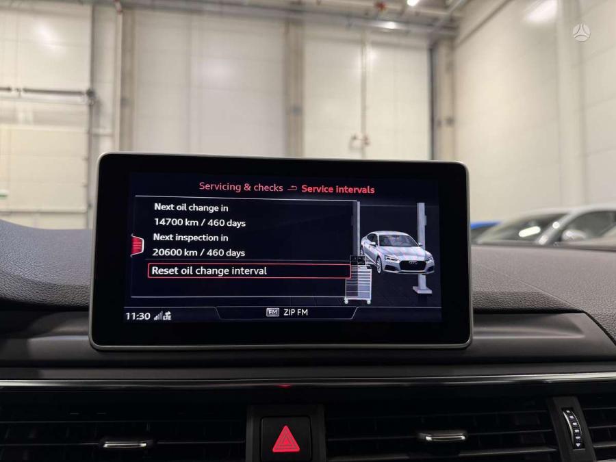 Black Audi A5 Sportback 2017 in Vilnius, with an engine capacity of 1.97 L and mileage of 248 thousand km for 15000 €, photo 27 on AUTOMOTO.COM.LV
