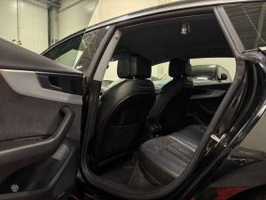 Black Audi A5 Sportback 2017 in Vilnius, with an engine capacity of 1.97 L and mileage of 248 thousand km for 15000 €, photo 30 on AUTOMOTO.COM.LV