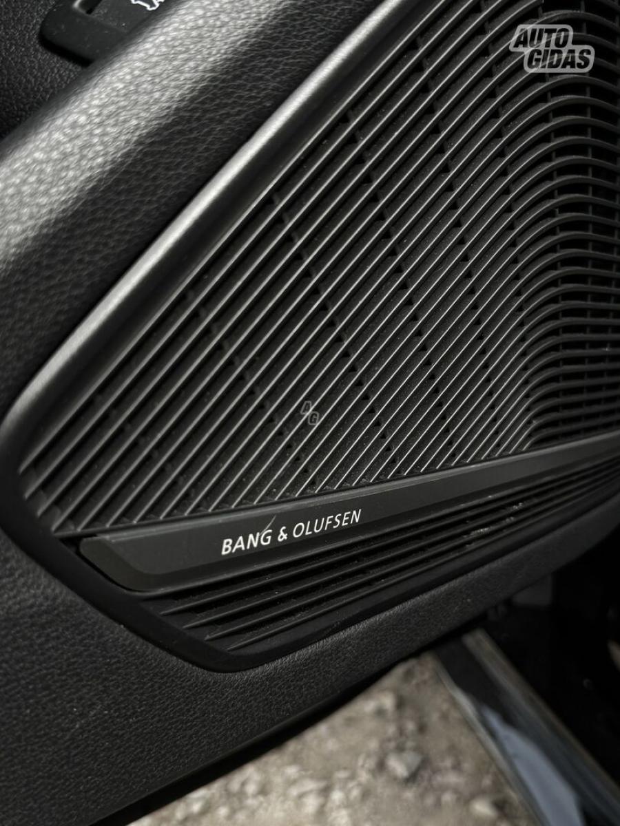 Black Audi A5 Sportback 2018 in Klaipeda, with an engine capacity of 2.00 L and mileage of 134 thousand km for 18950 €, photo 26 on AUTOMOTO.COM.LV