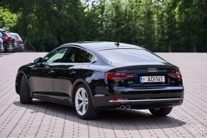 Черный Ауди A5 Sportback 2018 в Вильнюс, объемом двигателя 2.00 л и пробегом 279 тыс. км за 18190 €, фото 18 на AUTOMOTO.COM.LV