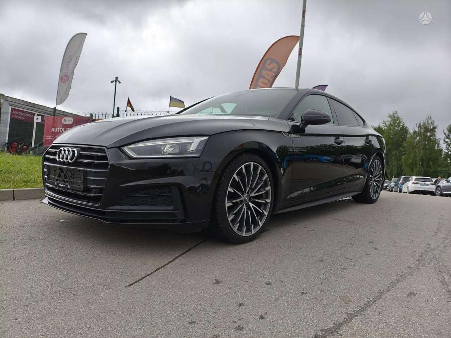 Melns Audi A5 Sportback 2018 Kauņa, ar dzinēja tilpumu 1.97 L un nobraukumu 265 tūkst. km par 16999 €, foto 1 vietnē AUTOMOTO.COM.LV