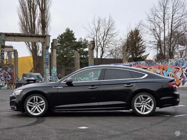 Melns Audi A5 Sportback 2019 Viļņa, ar dzinēja tilpumu 1.98 L un nobraukumu 219 tūkst. km par 18999 €, foto 5 vietnē AUTOMOTO.COM.LV