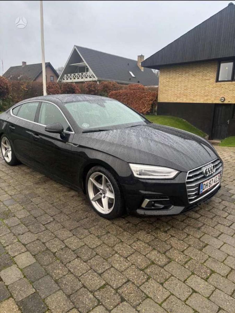Black Audi A5 Sportback 2019 in Panevezys, with an engine capacity of 1.98 L and mileage of 19 thousand km for 17500 €, photo 1 on AUTOMOTO.COM.LV