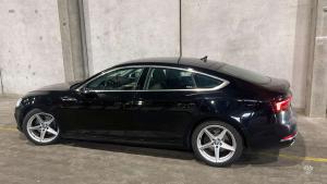 Black Audi A5 Sportback 2019 in Panevezys, with an engine capacity of 1.98 L and mileage of 19 thousand km for 17500 €, photo 8 on AUTOMOTO.COM.LV