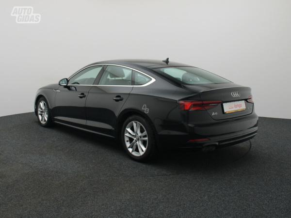 Melns Audi A5 Sportback 2019 Viļņa, ar dzinēja tilpumu 2.00 L un nobraukumu 162 tūkst. km par 22199 €, foto 7 vietnē AUTOMOTO.COM.LV
