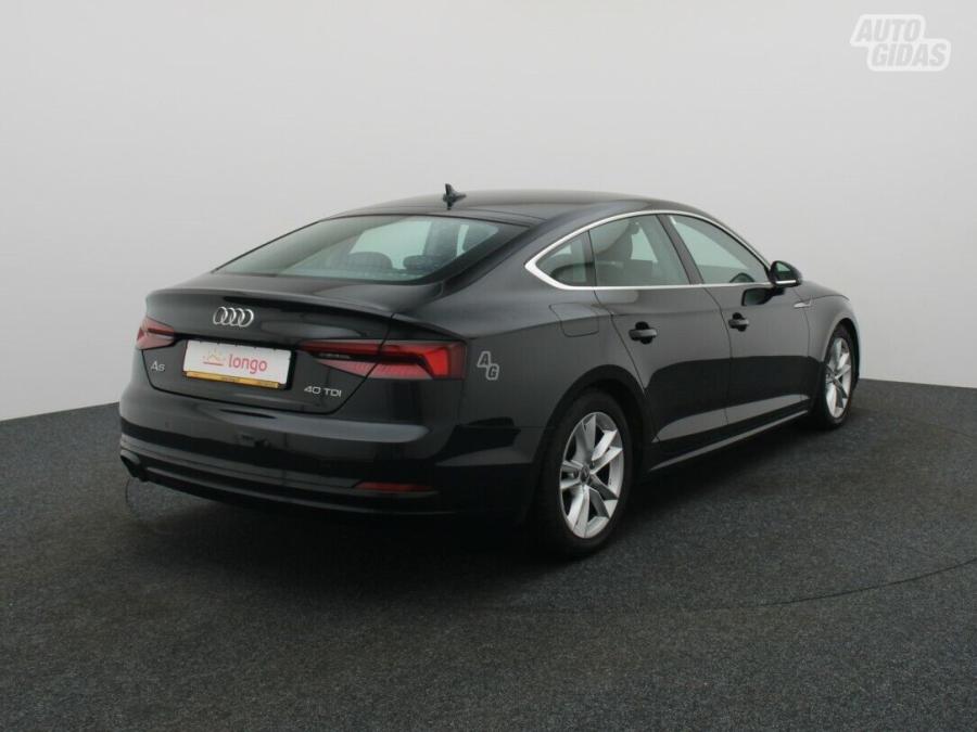 Black Audi A5 Sportback 2019 in Vilnius, with an engine capacity of 2.00 L and mileage of 162 thousand km for 22199 €, photo 8 on AUTOMOTO.COM.LV