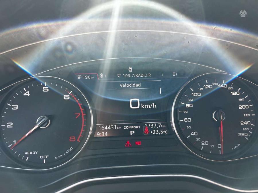 Black Audi A5 Sportback 2019 in Panevezys, with an engine capacity of 1.98 L and mileage of 165 thousand km for 17500 €, photo 8 on AUTOMOTO.COM.LV