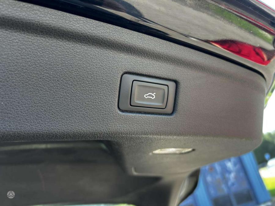 Black Audi A5 Sportback 2019 in Panevezys, with an engine capacity of 1.98 L and mileage of 165 thousand km for 17500 €, photo 14 on AUTOMOTO.COM.LV