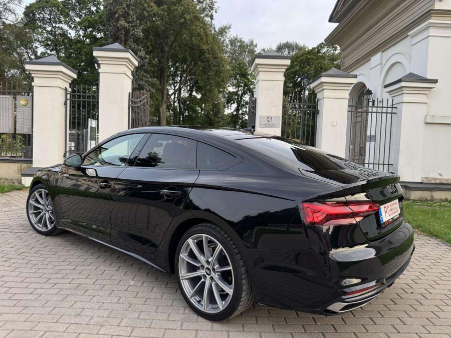 Melns Audi A5 Sportback 2020 Viļņa, ar dzinēja tilpumu 2.00 L un nobraukumu 270 tūkst. km par 19990 €, foto 7 vietnē AUTOMOTO.COM.LV