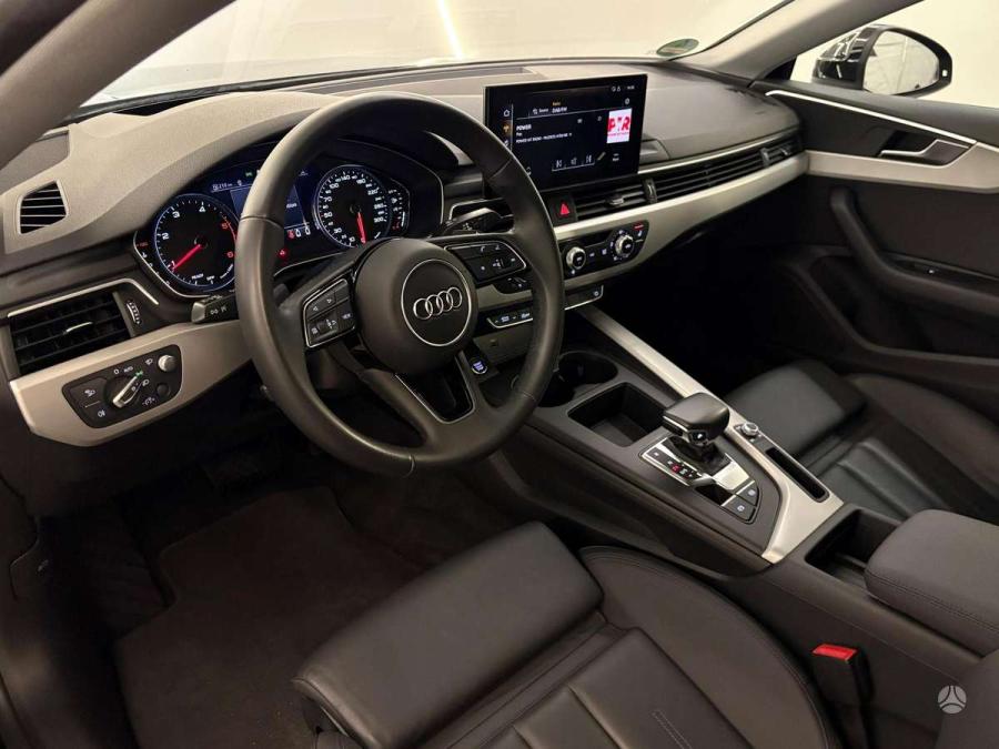 Melns Audi A5 Sportback 2022 Marijampole, ar dzinēja tilpumu 1.97 L un nobraukumu 220 tūkst. km par 22450 €, foto 3 vietnē AUTOMOTO.COM.LV