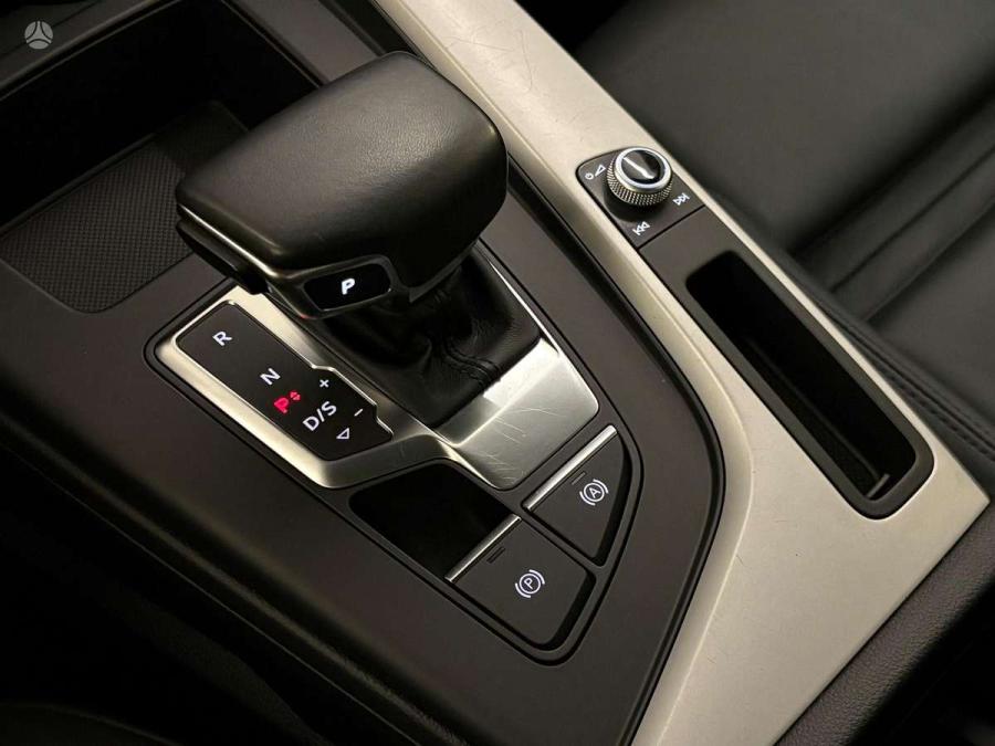 Melns Audi A5 Sportback 2022 Marijampole, ar dzinēja tilpumu 1.97 L un nobraukumu 220 tūkst. km par 22450 €, foto 9 vietnē AUTOMOTO.COM.LV