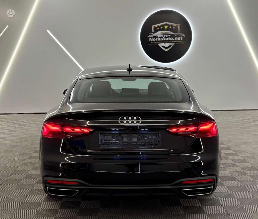 Melns Audi A5 Sportback 2022 Marijampole, ar dzinēja tilpumu 1.97 L un nobraukumu 220 tūkst. km par 22450 €, foto 23 vietnē AUTOMOTO.COM.LV