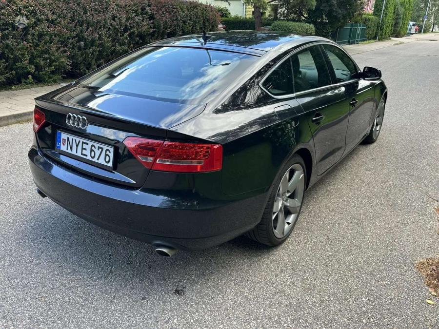 Melns Audi A5 Sportback 2009 Viļņa, ar dzinēja tilpumu 2.97 L un nobraukumu 254 tūkst. km par 7999 €, foto 5 vietnē AUTOMOTO.COM.LV