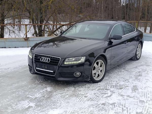 Black Audi A5 Sportback 2010 in Vilnius, with an engine capacity of 2.97 L and mileage of 270 thousand km for 6700 €, photo 1 on AUTOMOTO.COM.LV