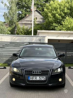 Черный Ауди A5 Sportback 2010 в Вильнюс, объемом двигателя 2.00 л и пробегом 350 тыс. км за 3550 €, фото  на AUTOMOTO.COM.LV