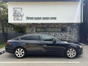 Черный Ауди A5 Sportback 2010 в Вильнюс, объемом двигателя 2.00 л и пробегом 350 тыс. км за 3550 €, фото 5 на AUTOMOTO.COM.LV