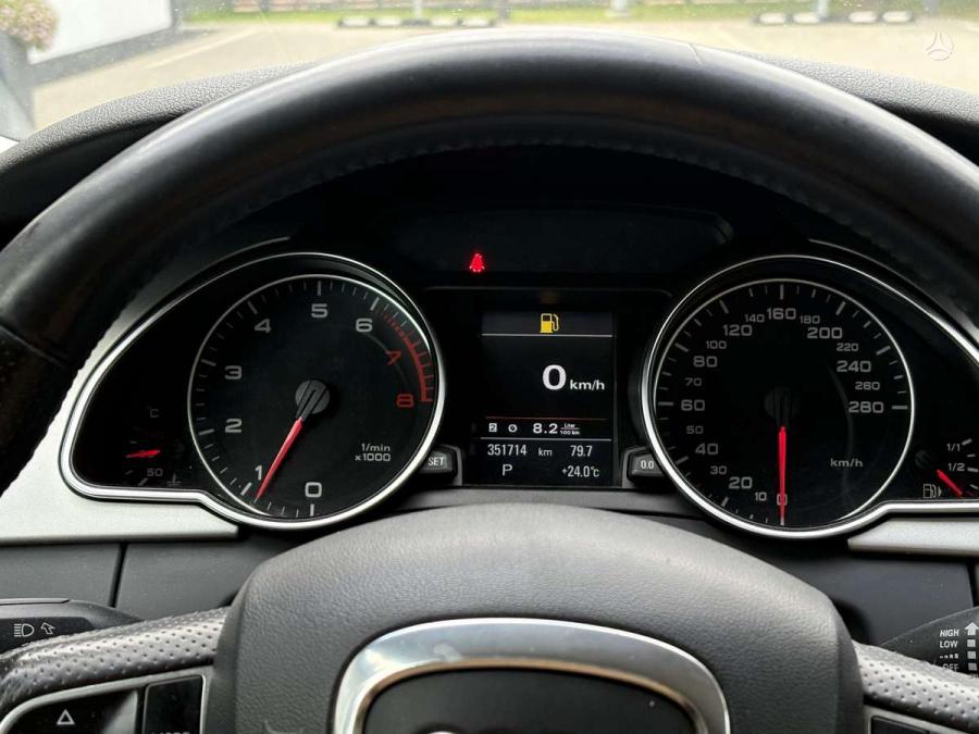 Черный Ауди A5 Sportback 2010 в Вильнюс, объемом двигателя 2.00 л и пробегом 350 тыс. км за 3550 €, фото 18 на AUTOMOTO.COM.LV