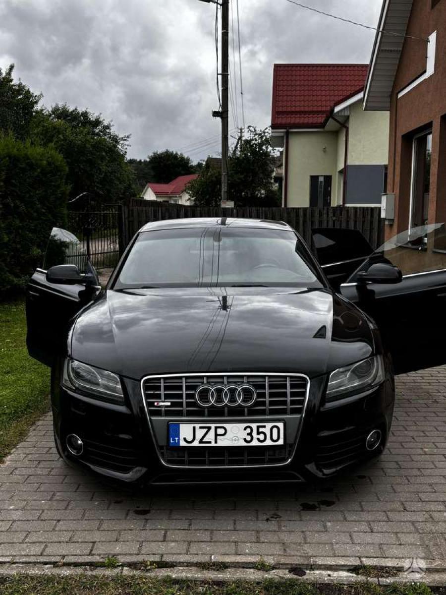 Melns Audi A5 Sportback 2010 Viļņa, ar dzinēja tilpumu 2.00 L un nobraukumu 313 tūkst. km par 5500 €, foto 1 vietnē AUTOMOTO.COM.LV