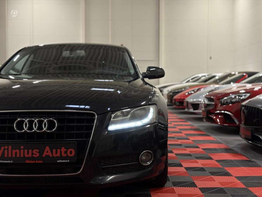 Черный Ауди A5 Sportback 2010 в Вильнюс, объемом двигателя 2.97 л и пробегом 384 тыс. км за 7000 €, фото 8 на AUTOMOTO.COM.LV