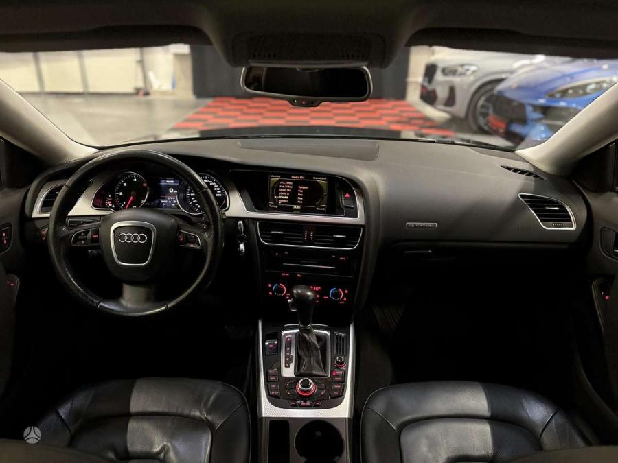Черный Ауди A5 Sportback 2010 в Вильнюс, объемом двигателя 2.97 л и пробегом 384 тыс. км за 7000 €, фото 18 на AUTOMOTO.COM.LV