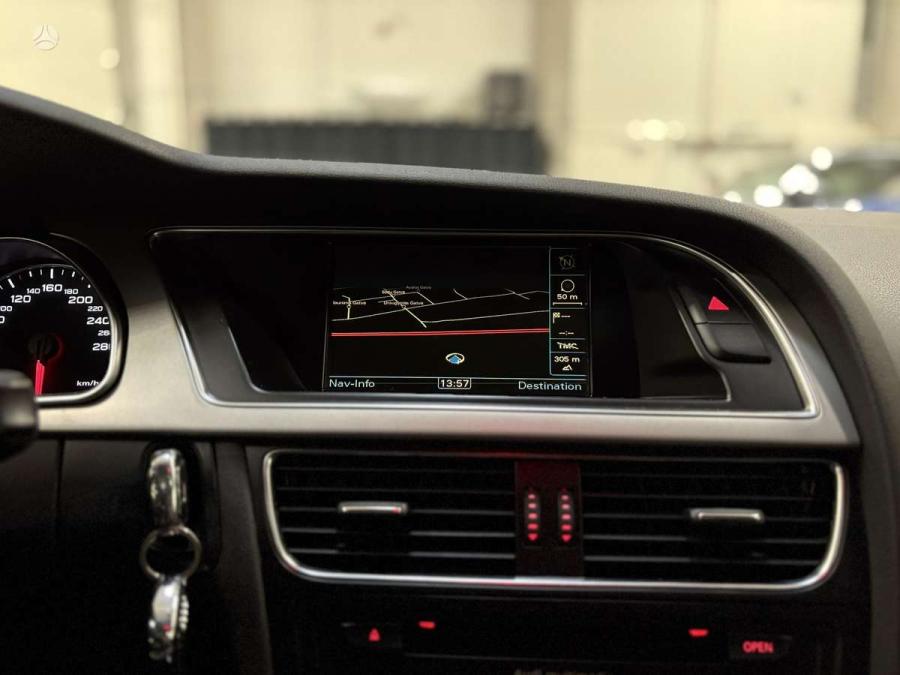 Melns Audi A5 Sportback 2010 Viļņa, ar dzinēja tilpumu 2.97 L un nobraukumu 384 tūkst. km par 6800 €, foto 24 vietnē AUTOMOTO.COM.LV