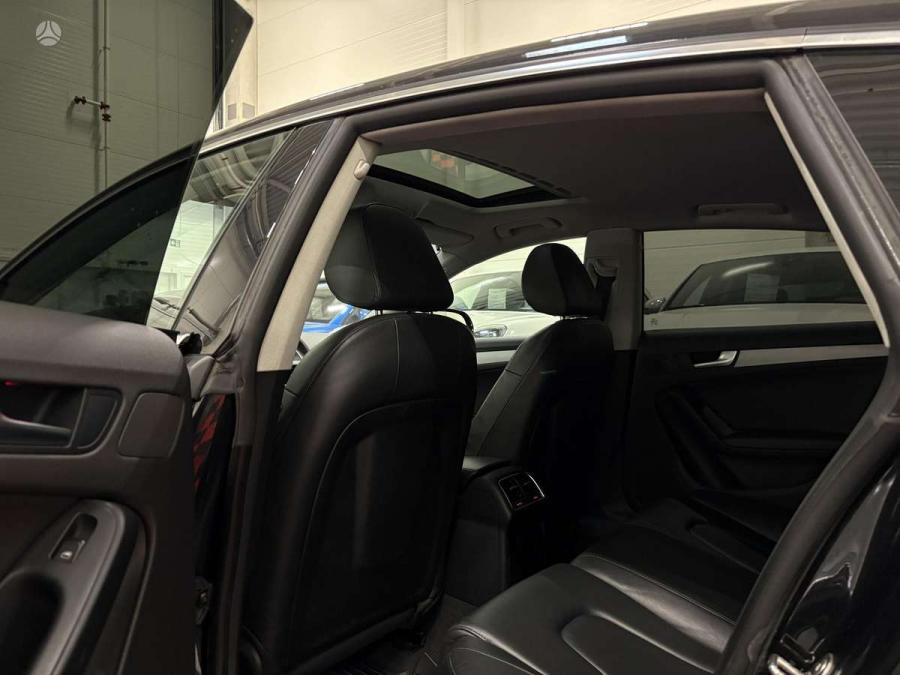 Melns Audi A5 Sportback 2010 Viļņa, ar dzinēja tilpumu 2.97 L un nobraukumu 384 tūkst. km par 6800 €, foto 25 vietnē AUTOMOTO.COM.LV