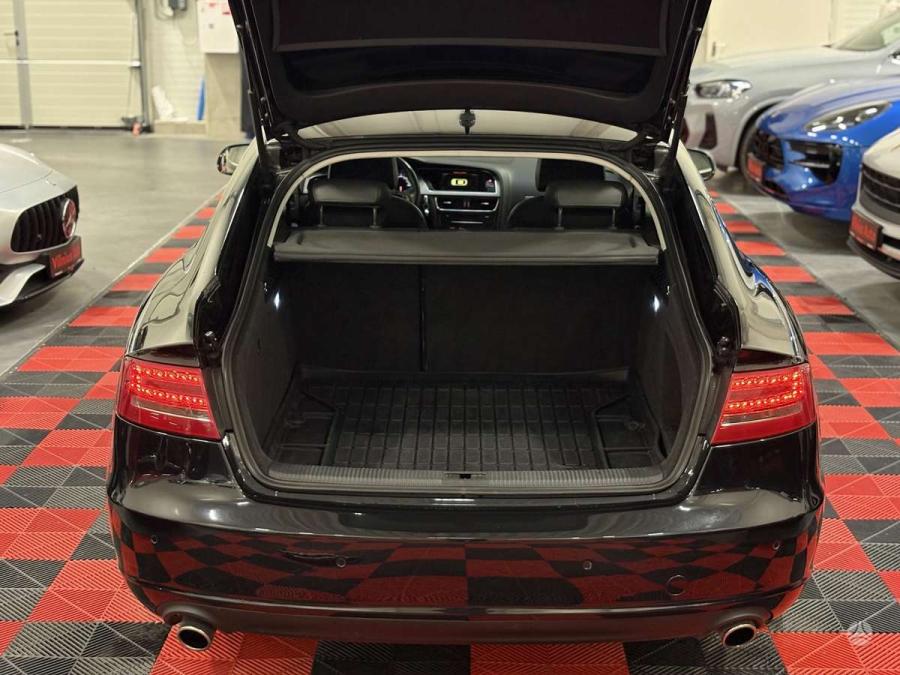 Melns Audi A5 Sportback 2010 Viļņa, ar dzinēja tilpumu 2.97 L un nobraukumu 384 tūkst. km par 6800 €, foto 27 vietnē AUTOMOTO.COM.LV