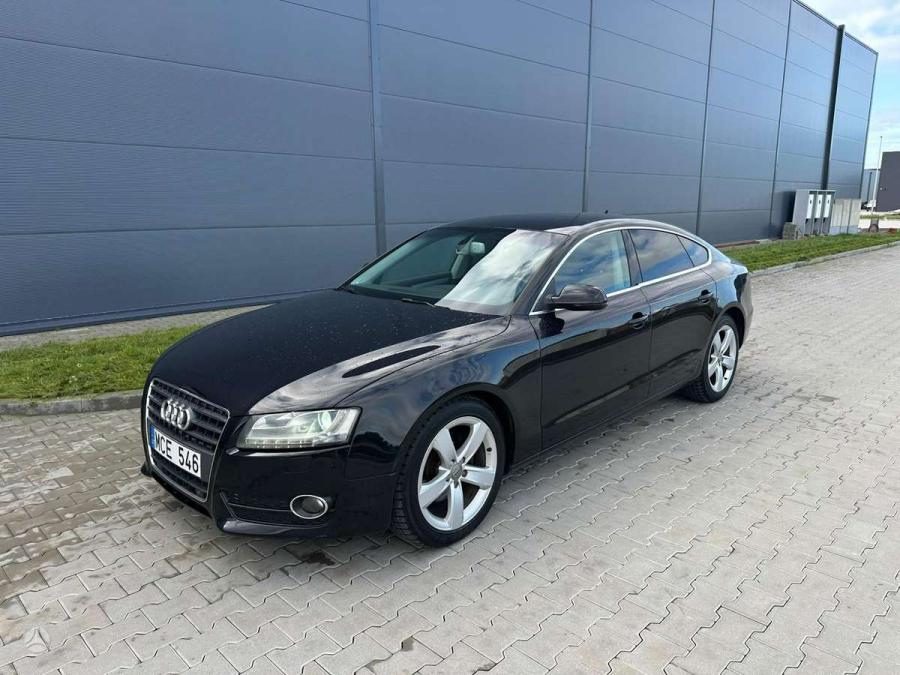Melns Audi A5 Sportback 2010 Klaipėda, ar dzinēja tilpumu 2.00 L un nobraukumu 329 tūkst. km par 6000 €, foto 13 vietnē AUTOMOTO.COM.LV